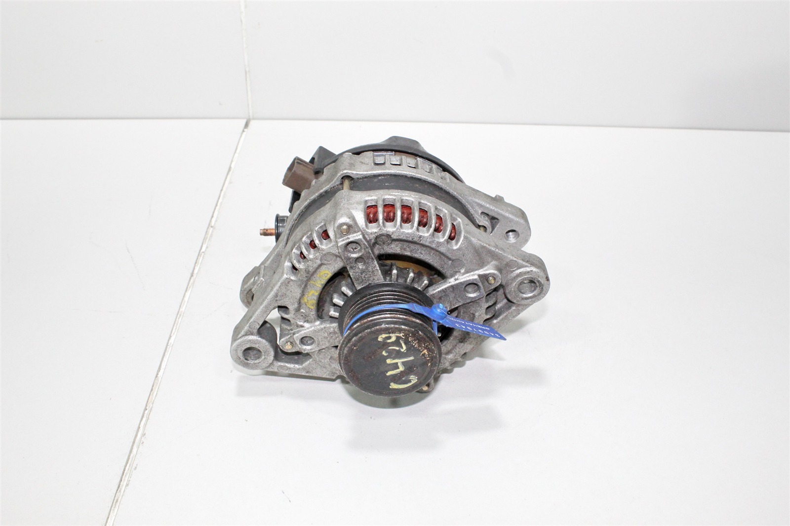 Toyota 27060-0P141 Генератор